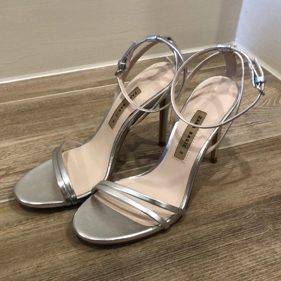 Zara | Shoes | Zara Basic Metallic Heel | Poshmark